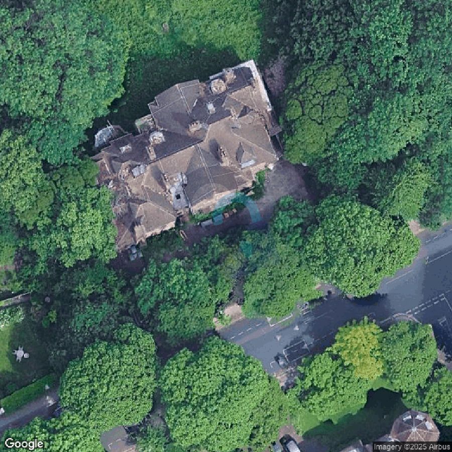 Grove Mansion: Abandoned House in United Kingdom | UrbexVault